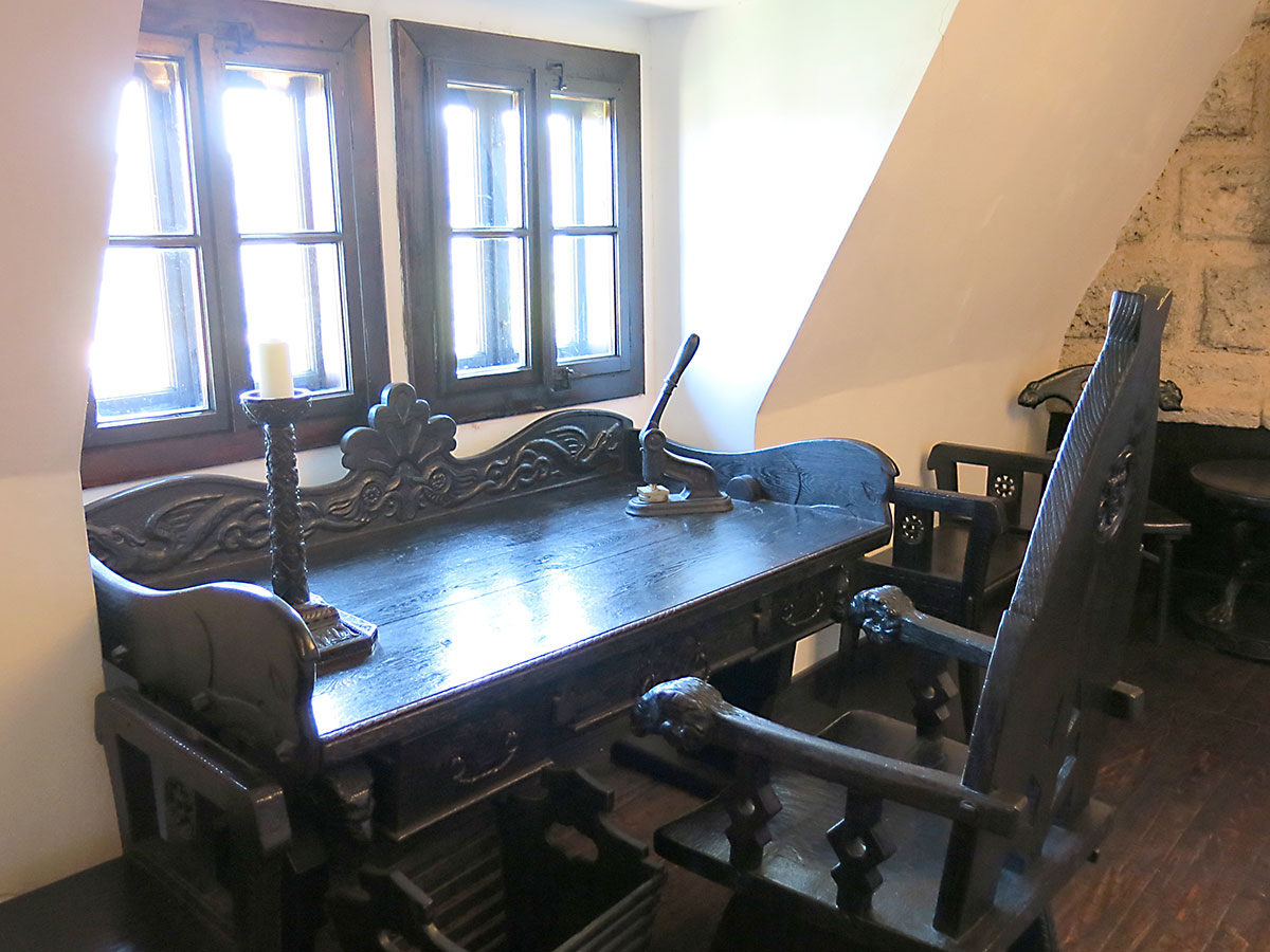 Zamak Bran u Transilvaniji – “Drakulin dvorac” – PLANINARENJE sa Bracom ...