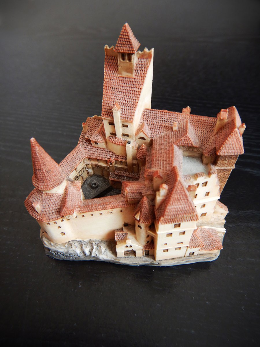 Zamak Bran u Transilvaniji – “Drakulin dvorac” – PLANINARENJE sa Bracom ...