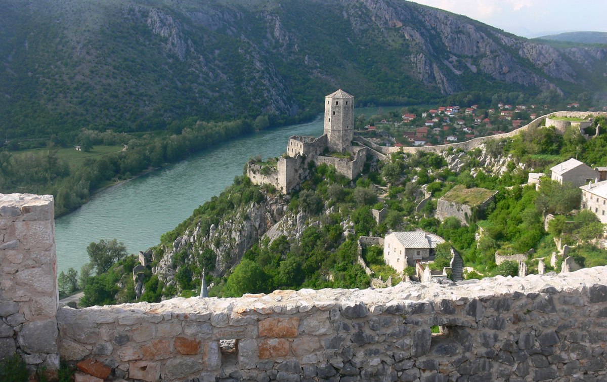 Stari grad Počitelj na Neretvi – PLANINARENJE sa Bracom Babićem