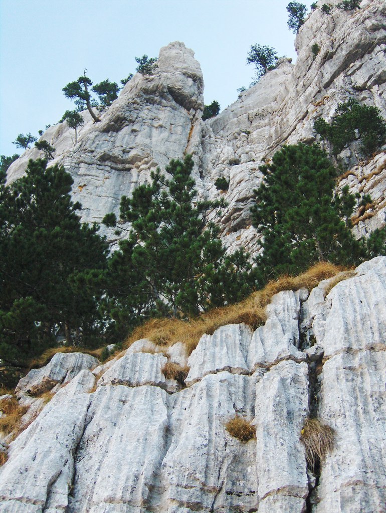 Subrin amfiteatar na Orjenu – PLANINARENJE sa Bracom Babićem
