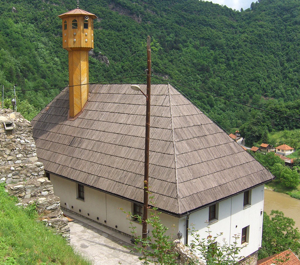 Stari grad Vranduk – “Kapija Bosne“ – PLANINARENJE sa Bracom Babićem